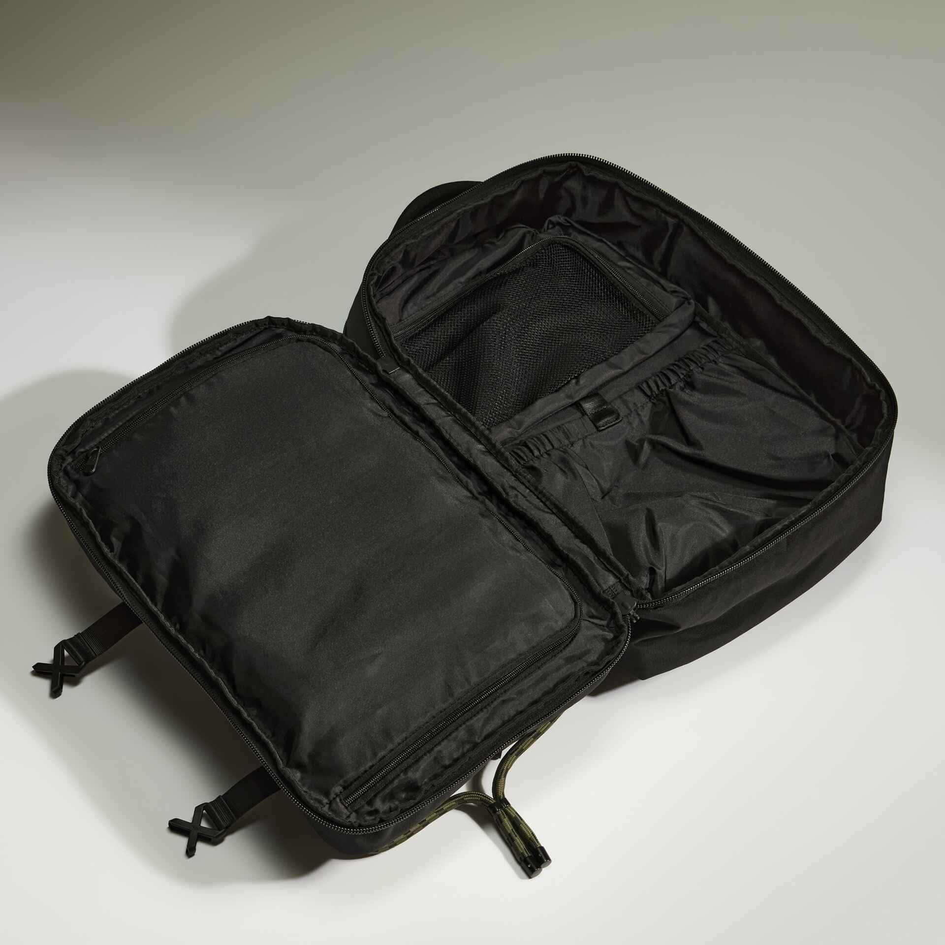 Antler Discovery Backpack | Uncrate Supply