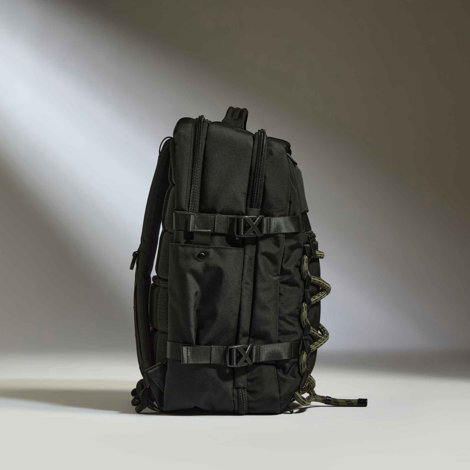Antler Discovery Backpack | Uncrate Supply
