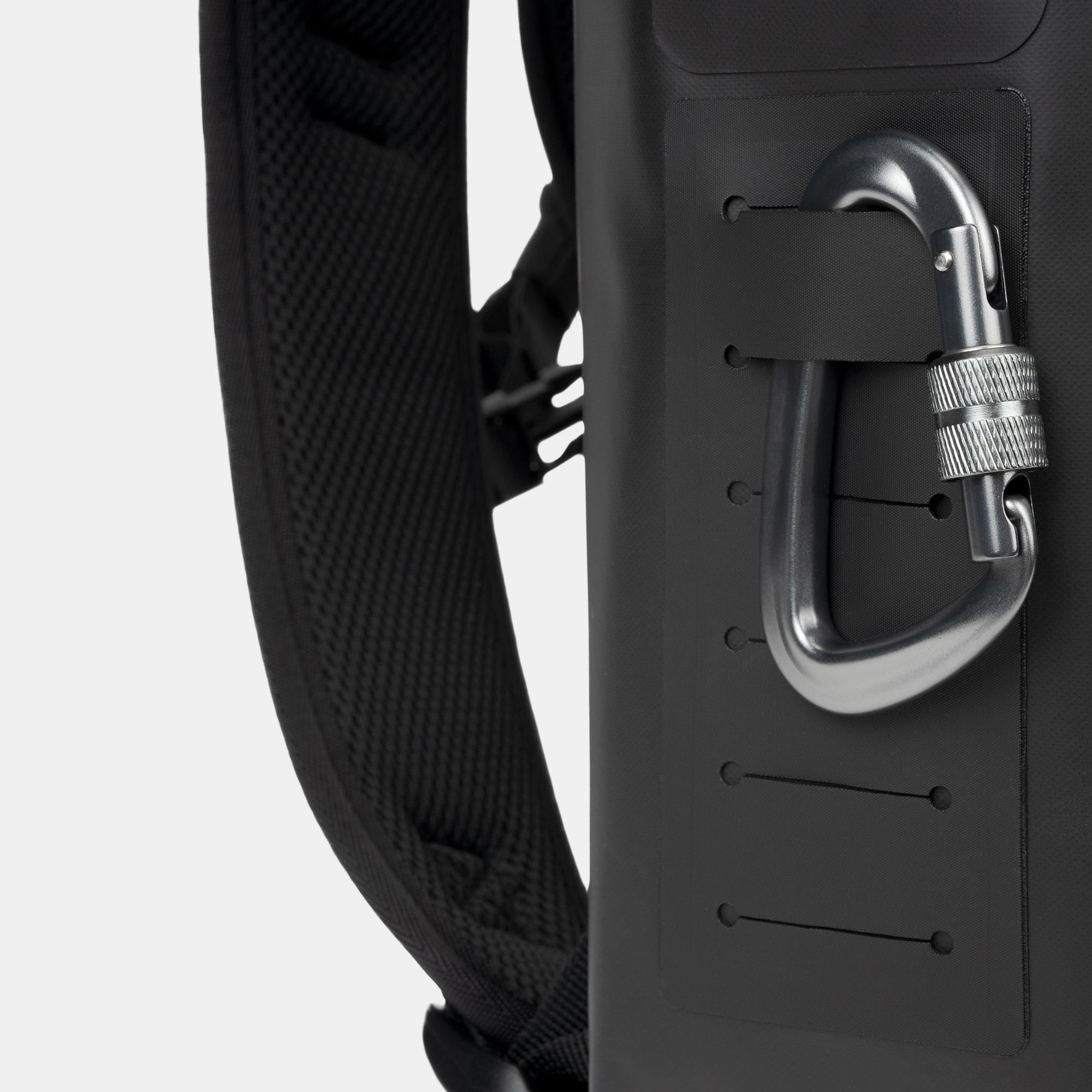 SLNT Waterproof Faraday Backpack | Uncrate Supply