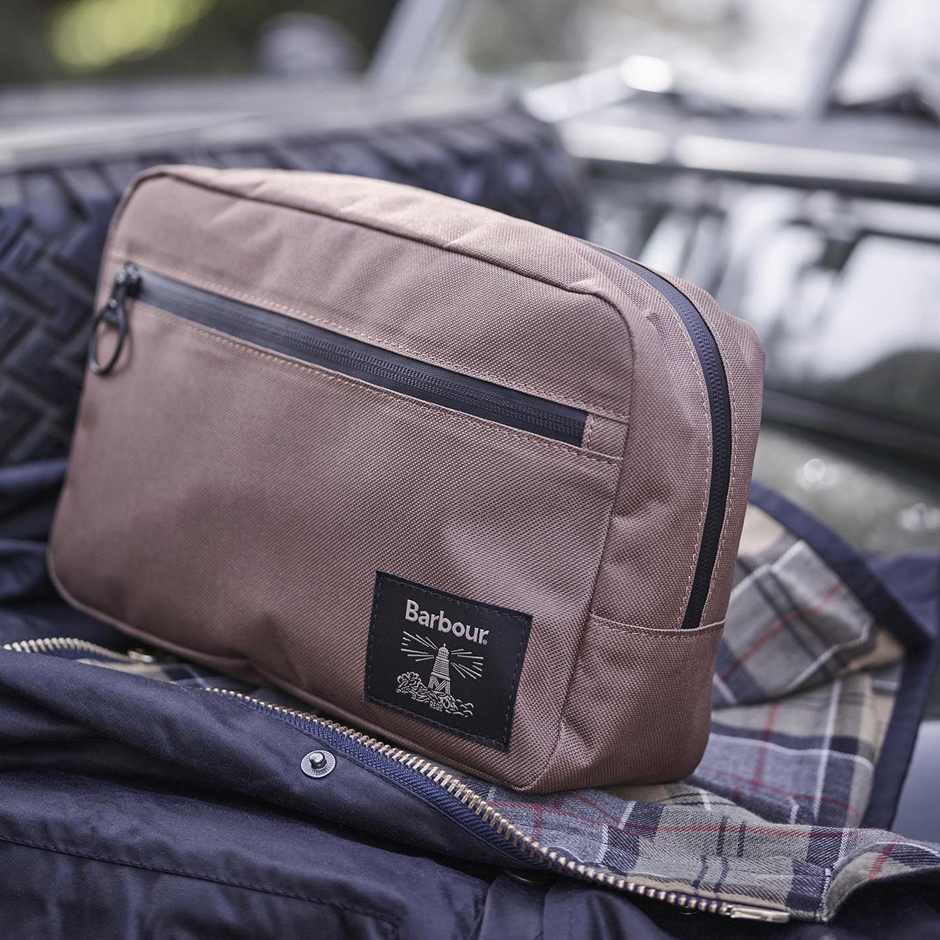 Barbour Field Canvas Washbag | Uncrate Supply