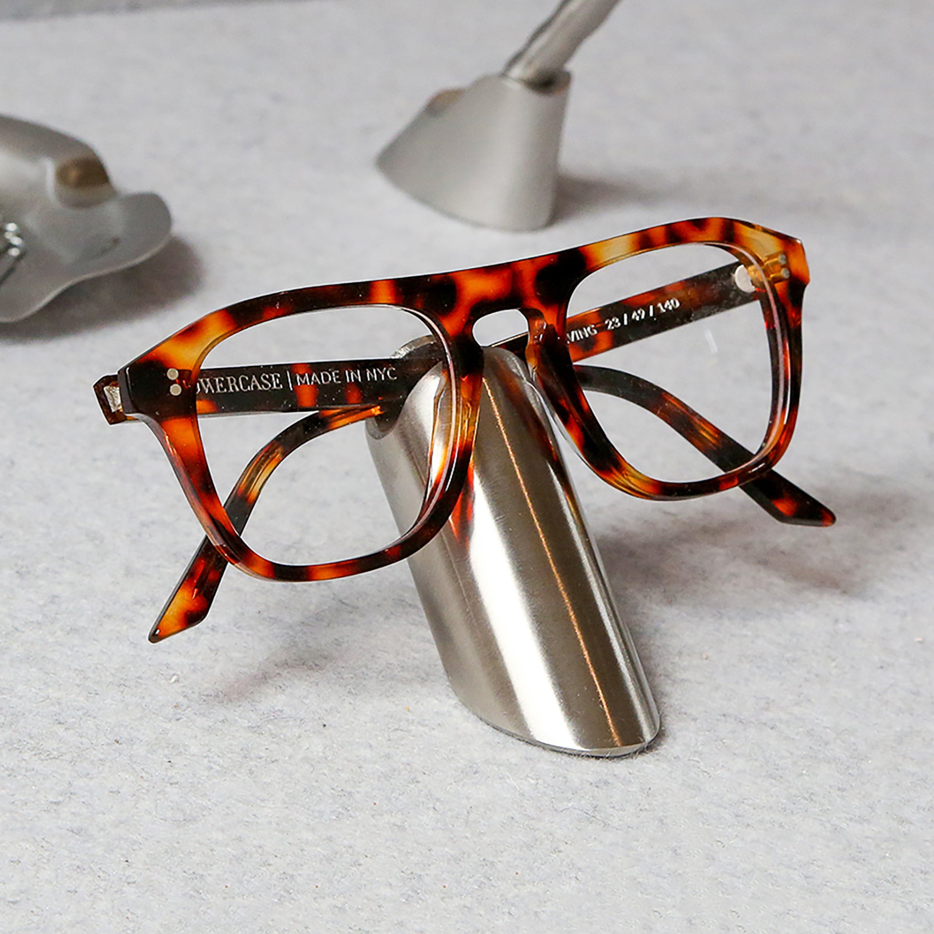Craighill Eyewear Stand | Uncrate Supply