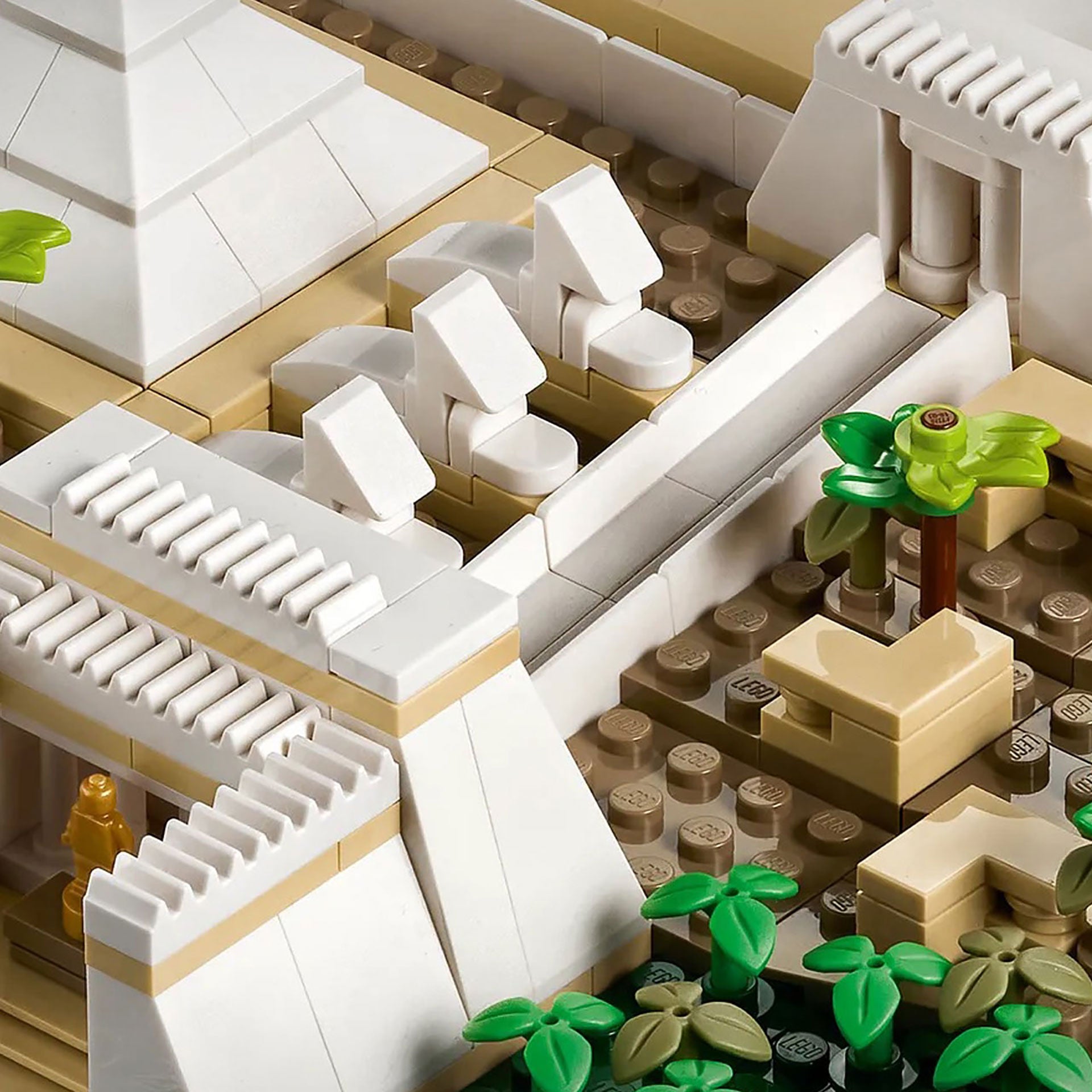 LEGO Great Pyramid of Giza | Uncrate Supply