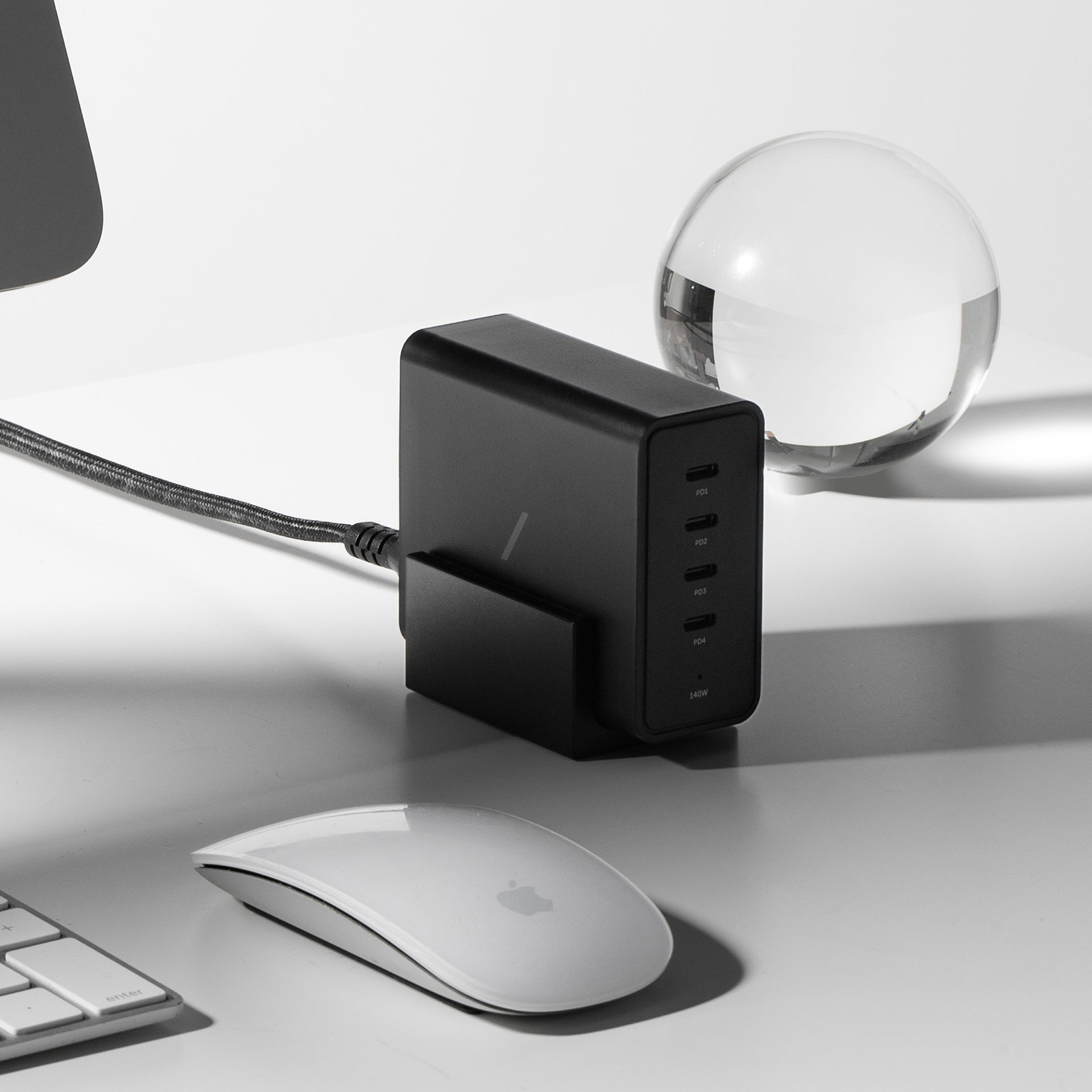 Native Union Fast Desktop Multiport Charger | Uncrate Supply