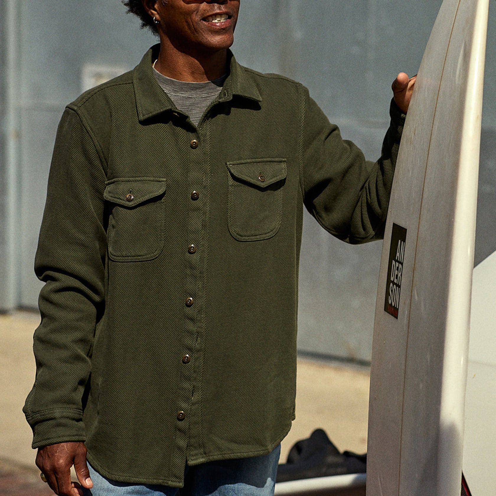 Outerknown Chroma Blanket Shirt | Uncrate Supply